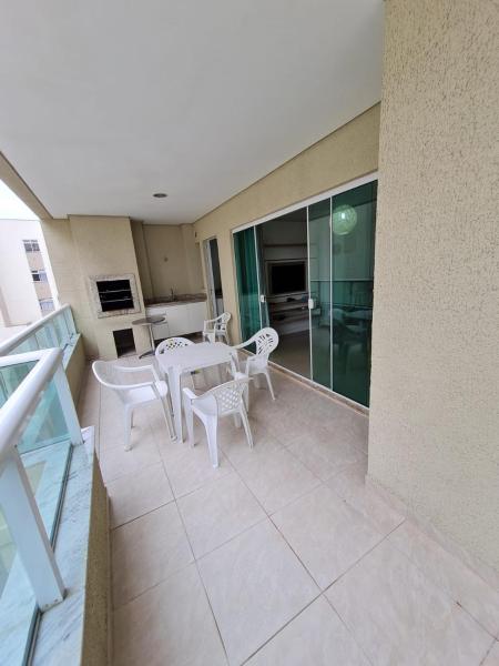 Amplo E Aconchegante Apartamento Com 3 Quartos A 50m Da Praia De Bombas - Bombinhas
