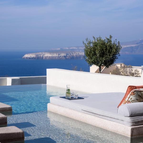 Potnia Theron Suites - Cyclades