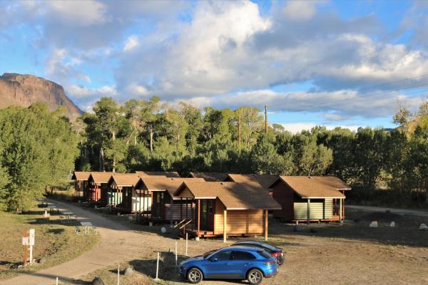 Eycat Lodging Company - Wyoming
