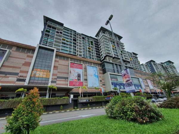 Family & Group Smart Suite Lv6 - Kuching