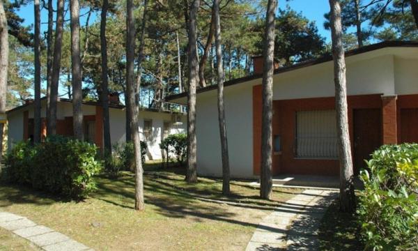 Family Villa In Lignano Pineta - Lignano Sabbiadoro