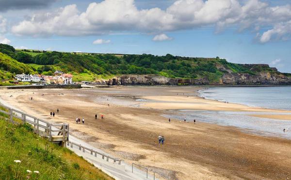 Watersedge Sandsend - Staithes