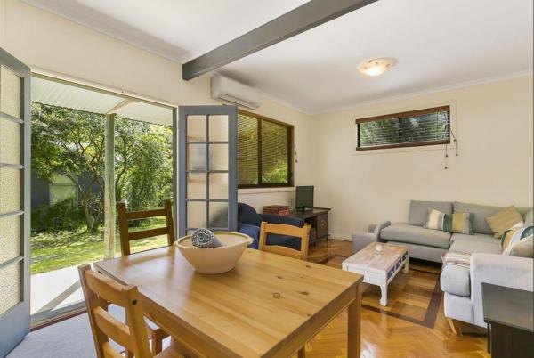 Phillip Island Time - Large Home With Self-contained Apartment Sleeps 11 - Ventnor