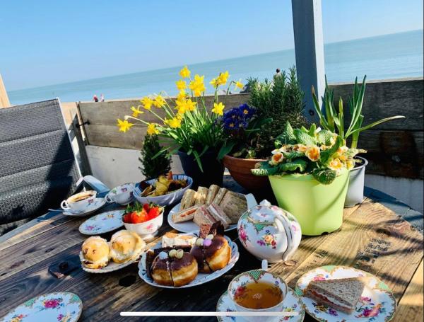The Beach Cottage - Folkestone