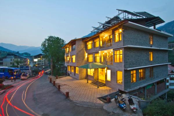 Sarthak Regency By M K Hospitality,rangri, Manali,hp,just 1 Kms From Volvo Parking - Manali