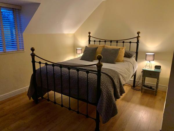 Kellsboro Corner - Bibury