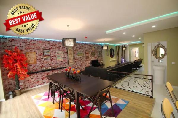 Heart Of The City ! - Porto, Portugal