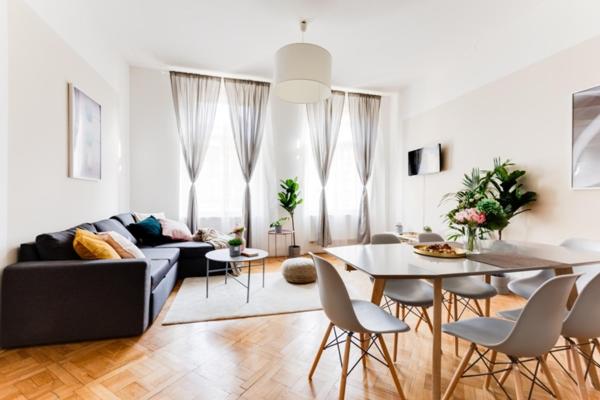 New & Cozy 3bds In Historical Center - S8 - Prague