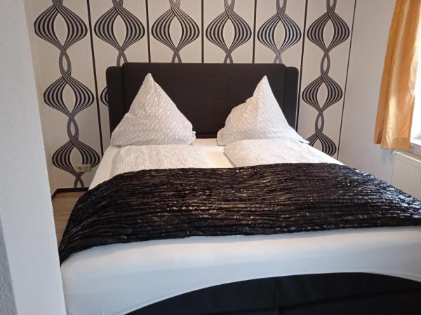 Hotel & Restaurant Zum Adlersberg - Hildburghausen
