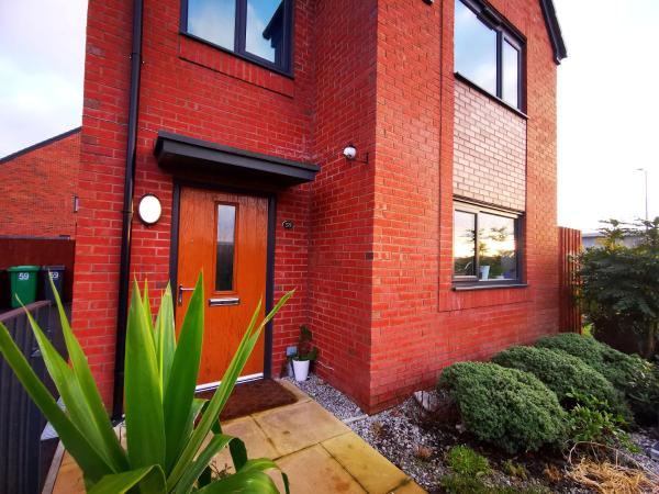 Heyhoo The Lawnswood - Spacious Holiday Home With Free Parking - Perfect For Co-op Live & Etihad Stadium - Mánchester