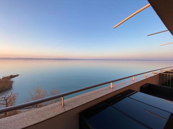 Club218 Wellness Apartments - Siófok