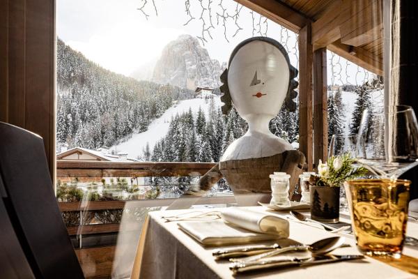Arthotel Anterleghes - Gardenahotels - Val Gardena