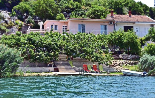 Apartment Bacinska Jezera With Lake View Ix - Croatia