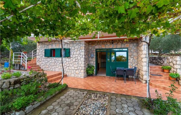 1 Bedroom Stunning Apartment In Jasenice - Vinjerac