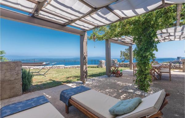 4 Bedroom Stunning Home In Predoscica - Cres