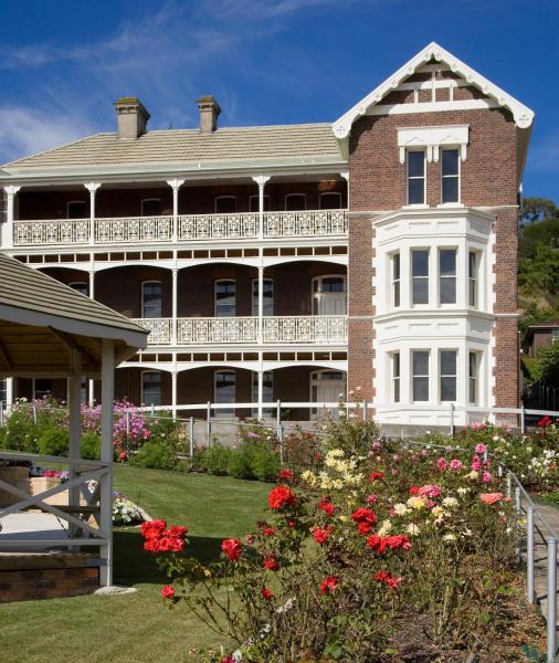 Auldington Hotel - Tasmania