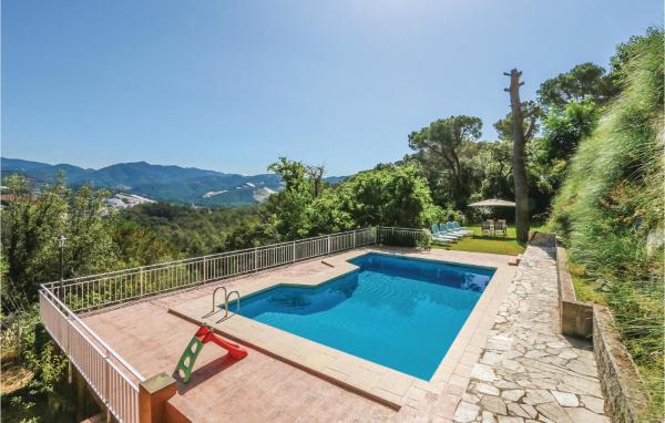 Beautiful Home In St Cebria De Vallalta - Calella