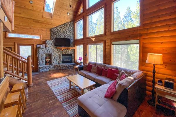 Home With Indoor Pool In South Lake Tahoe! - South Lake Tahoe, CA
