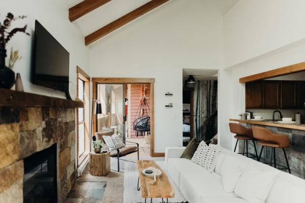 Prime Location | Luxurious Condo | .4mi To Main St - Breckenridge, CO