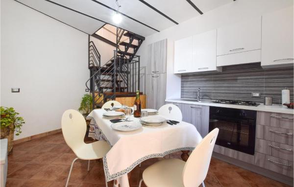 2 Bedroom Amazing Home In Tusa - Tusa