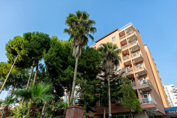 Lara Dinc Hotel - Lara Beach