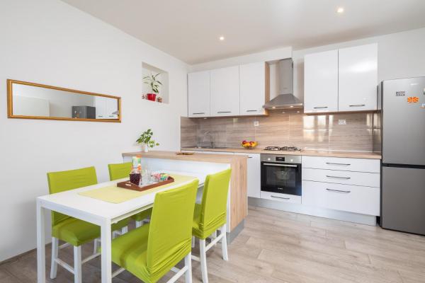 Seaside Apartment Tafra - Omiš