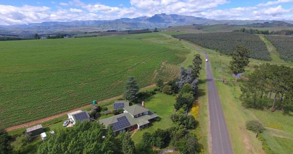 Little Acres Drakensberg Accommodation - Cathkin Park