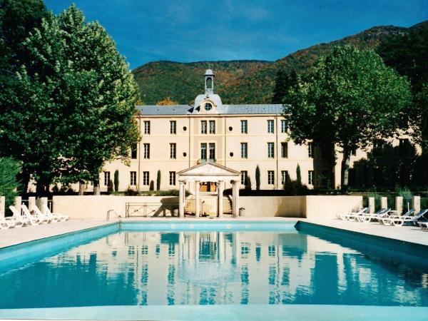 Apartment In Rhone Alpes With Pool And Lake - Montbrun-les-Bains