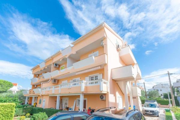 Apartments Niko - Caska