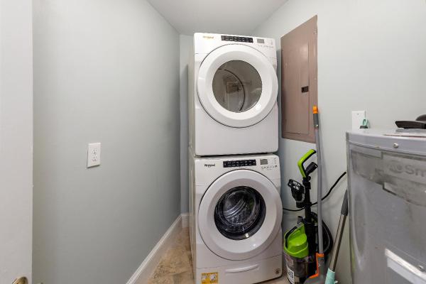 Discreet Retreat - Georgia