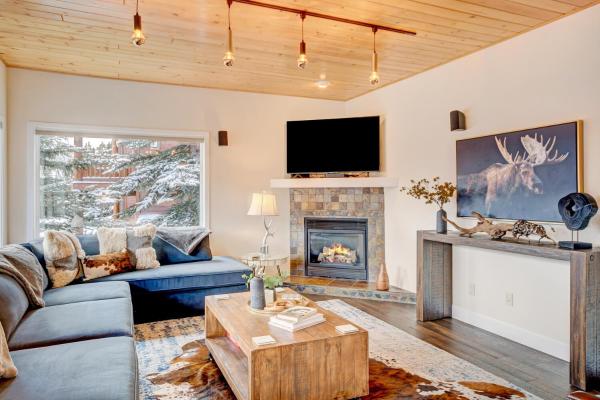 Luxury Slopeside Condo 97a Next To Ski Resort I Hot Tub I Great Views I Best Price I Free Adventures Daily - Colorado