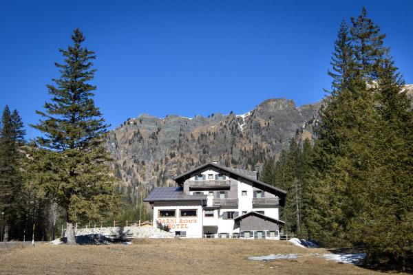 Hotel Garni Roberta - Arabba