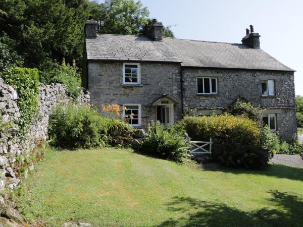 Coachmans Cottage - Arnside