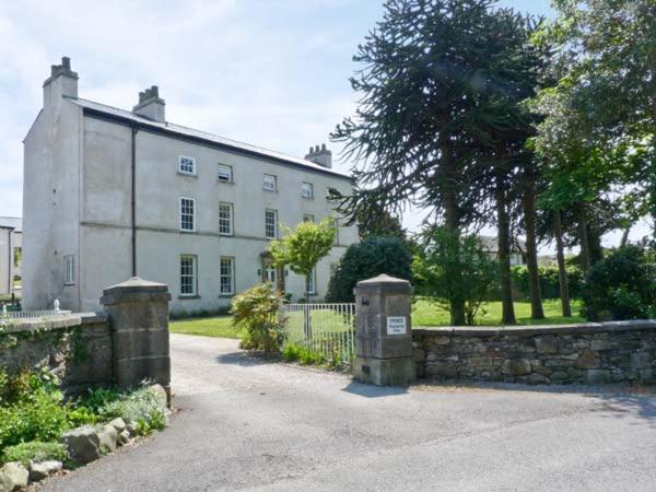 2 Cark House - Grange-over-Sands