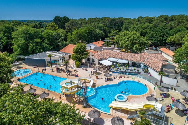 Flower Camping Les Biches - Le Fenouiller