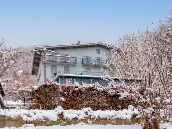 Apartment Les Gentianes By Interhome - Lac de Pormenaz