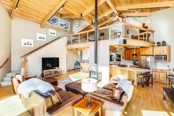 The Driftwood - Gualala, CA