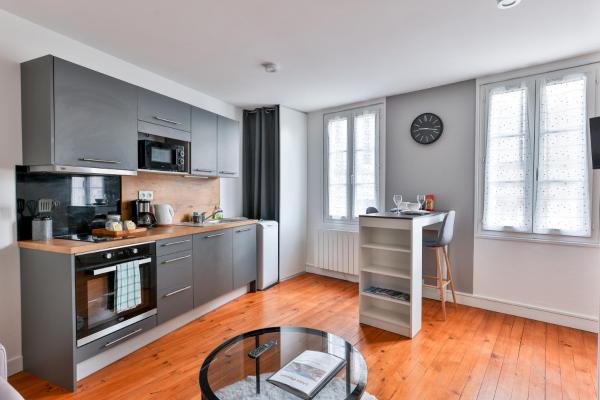 Le Cocon #Centre Ville #100m De La Charente - Cognac
