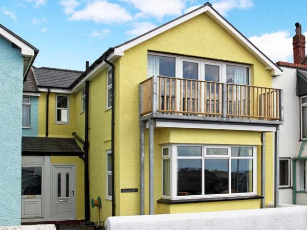 Trysor Y Mor - Borth