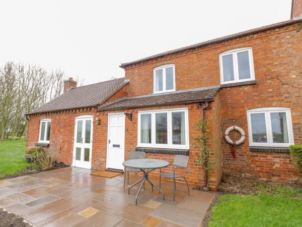 Wigrams Canalside Cottage - Warwickshire