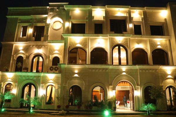 Hotel Pushap Palace - Patiala
