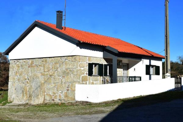 Casa Da Barreira 121202/al (Alojamento Local) - Celorico da Beira