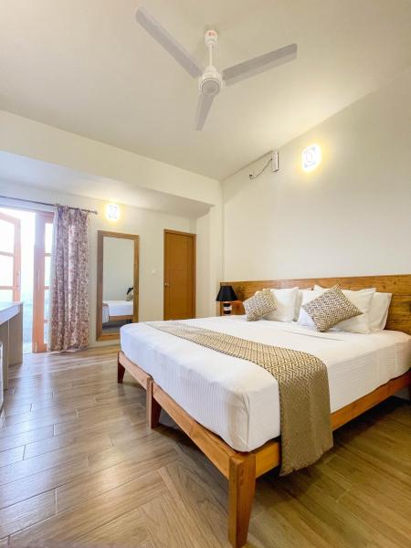 Suffix Retreat - Stay, Dive & Explore Fuvahmulah - Maldives
