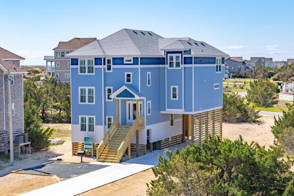 Moonshine 153 - Outer Banks, NC