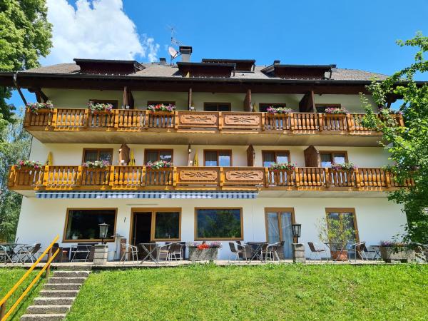 Hotel Carossa Bed&breakfast - Strobl