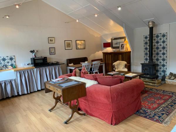One Bedroom Lodge In The Countryside - Knutsford