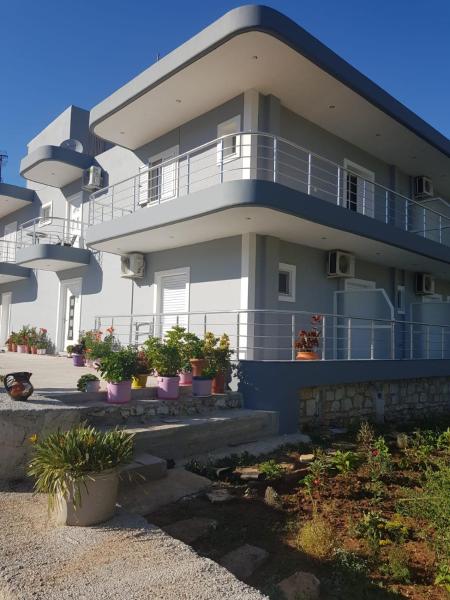 Victoria Studio Apartments - Himarë