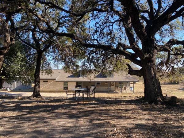 Texas Hill Country Ranch House - Great Views - Near Hidden Falls Park - États-Unis