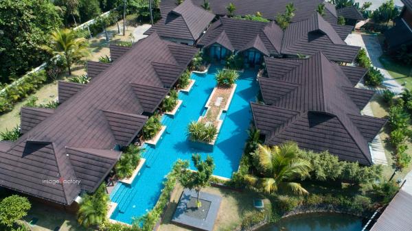 Gokulam Grand Resort & Spa, Kumarakom - Kumarakom
