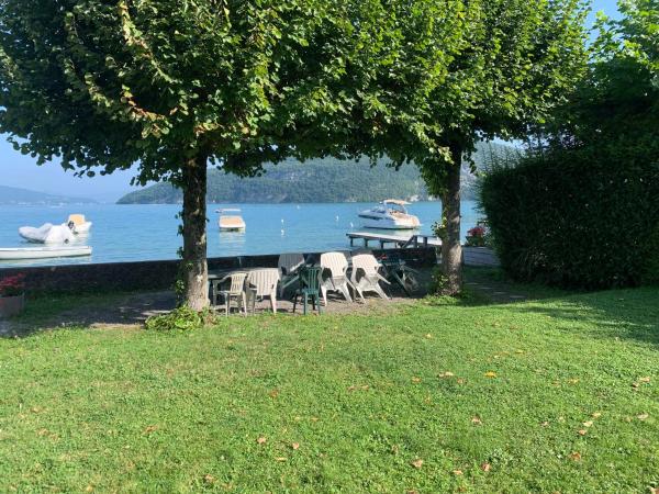 Top Floor Duplex With Private Beach - Talloires-Montmin